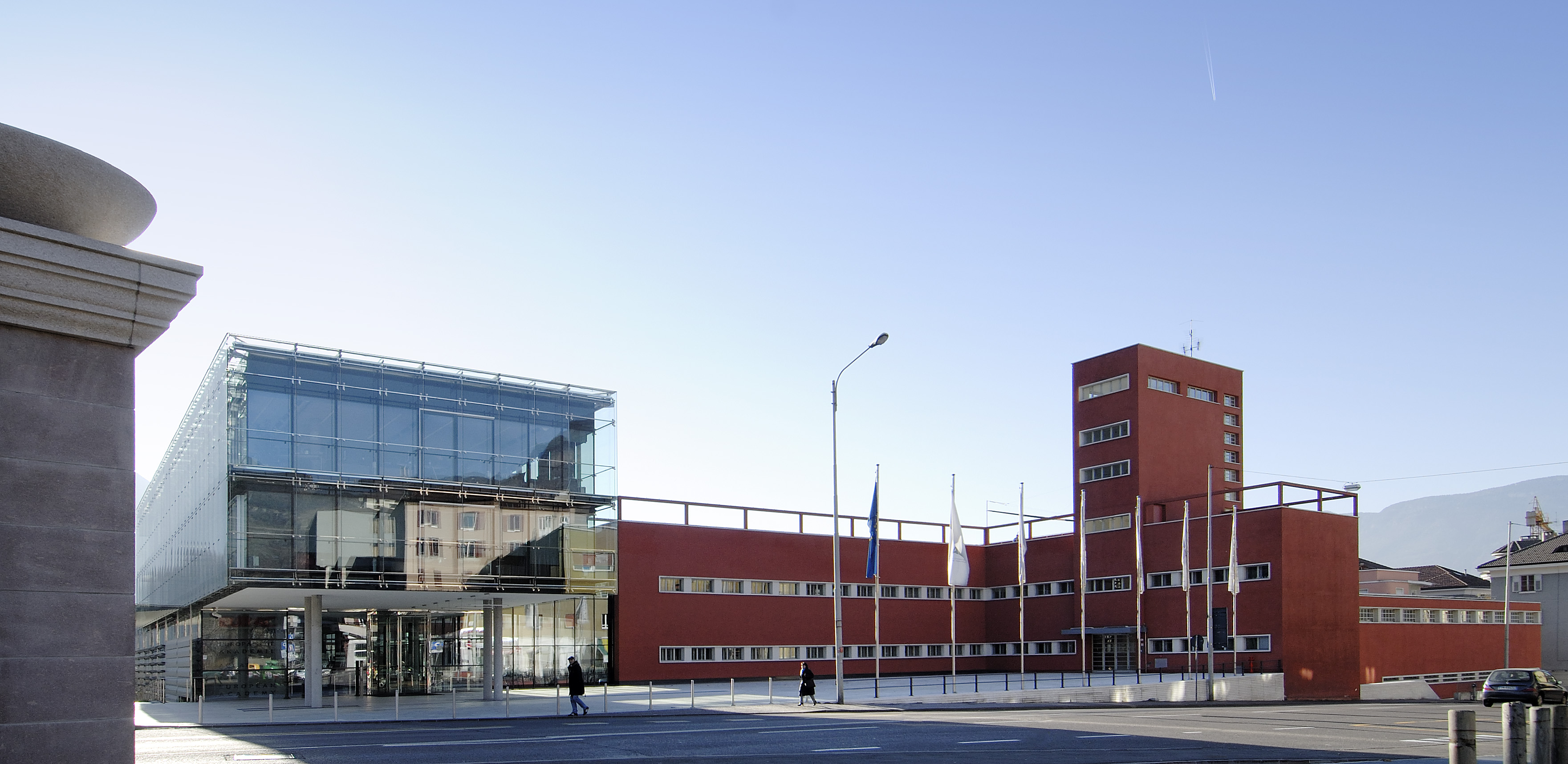 Eurac Reserach Press Kit and official Logo (SVG, PDF, PNG)