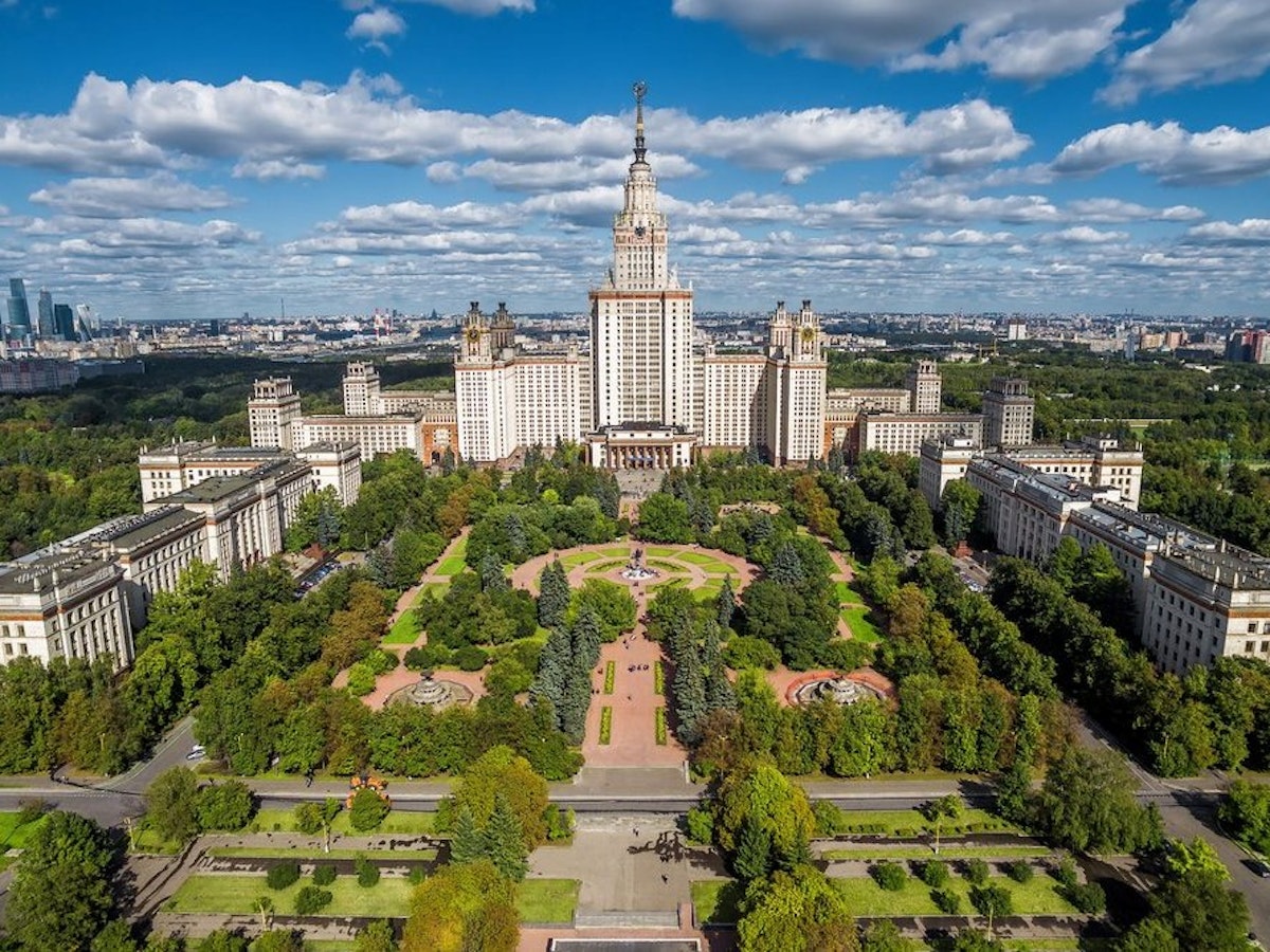 Summer School “Sustainability of Political Systems in Eurasia”