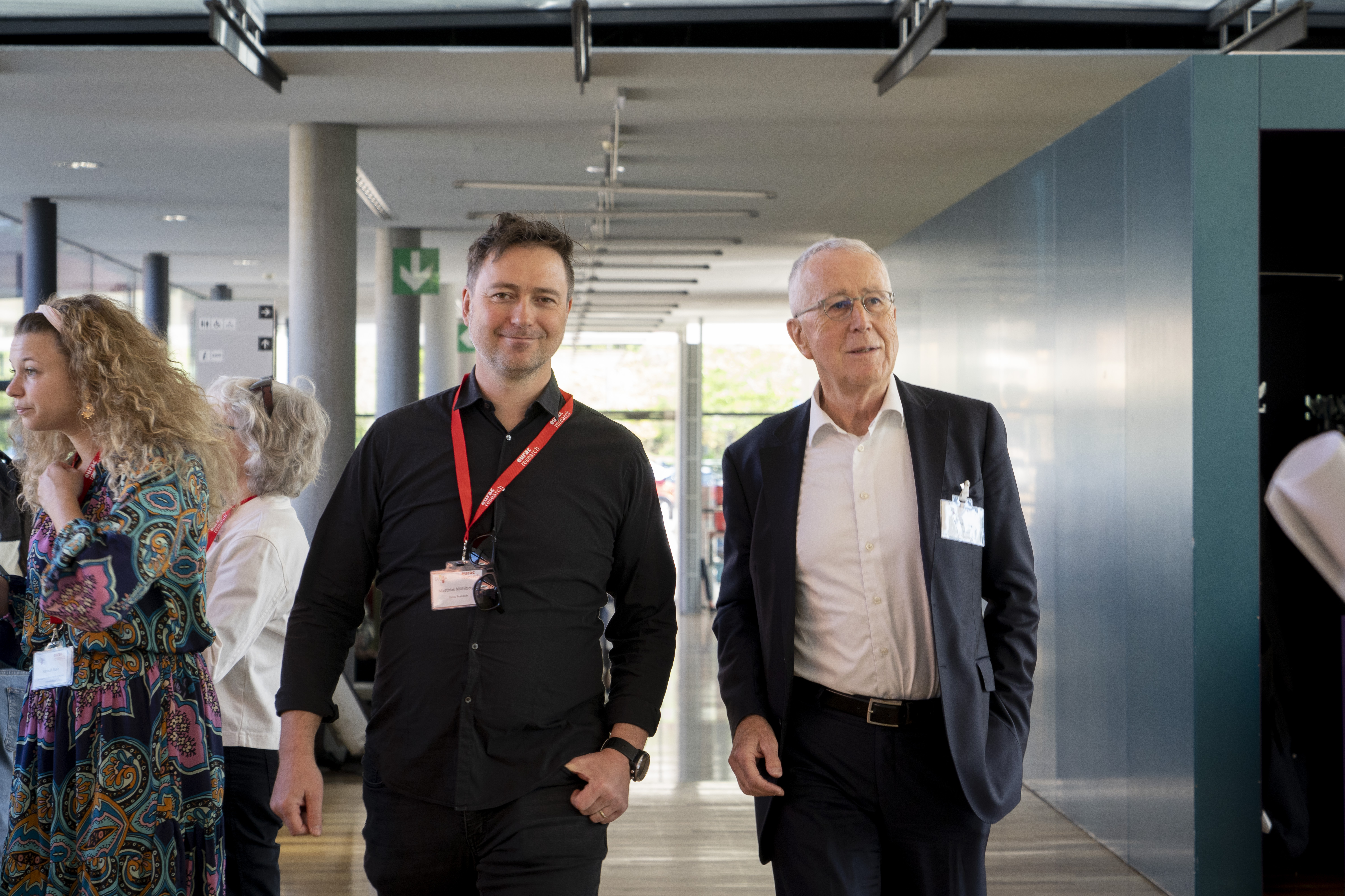 Exploring Engagement in a Complex World - Eurac Research