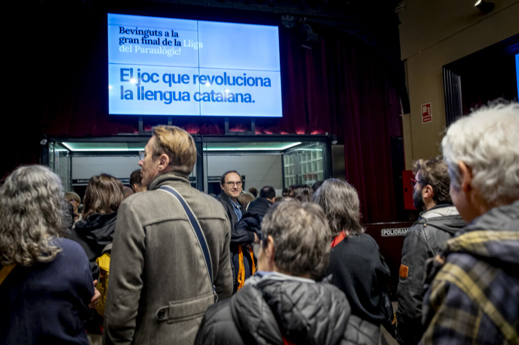 The Paraulògic League: A Catalan word game phenomenon